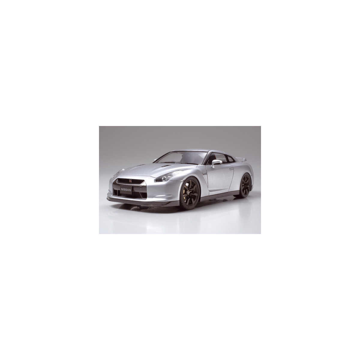 Nissan GT-R 1/24