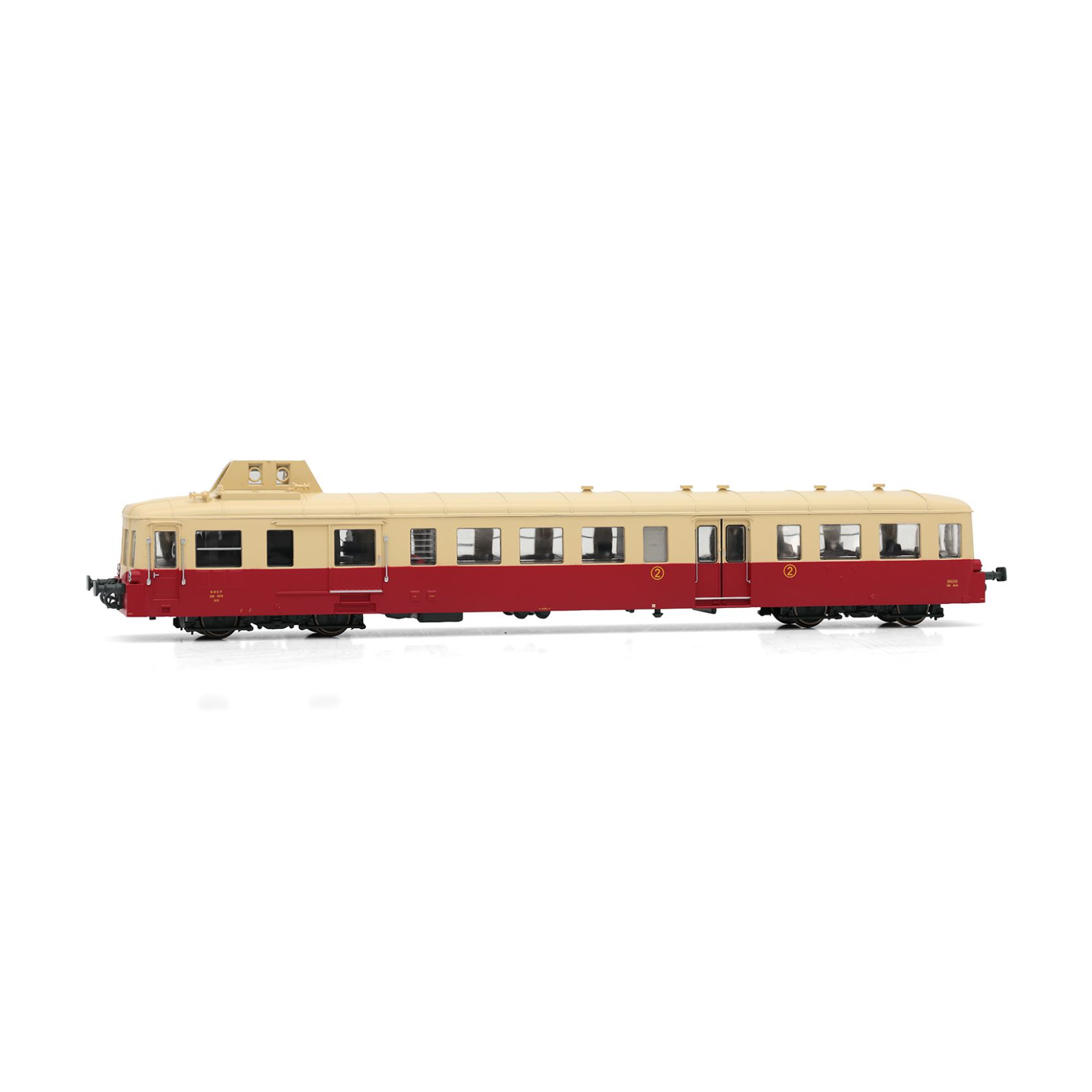 HO/ HJ2617 SNCF, autorail diesel X 3800 « Picasso », livrée rouge/beige ...