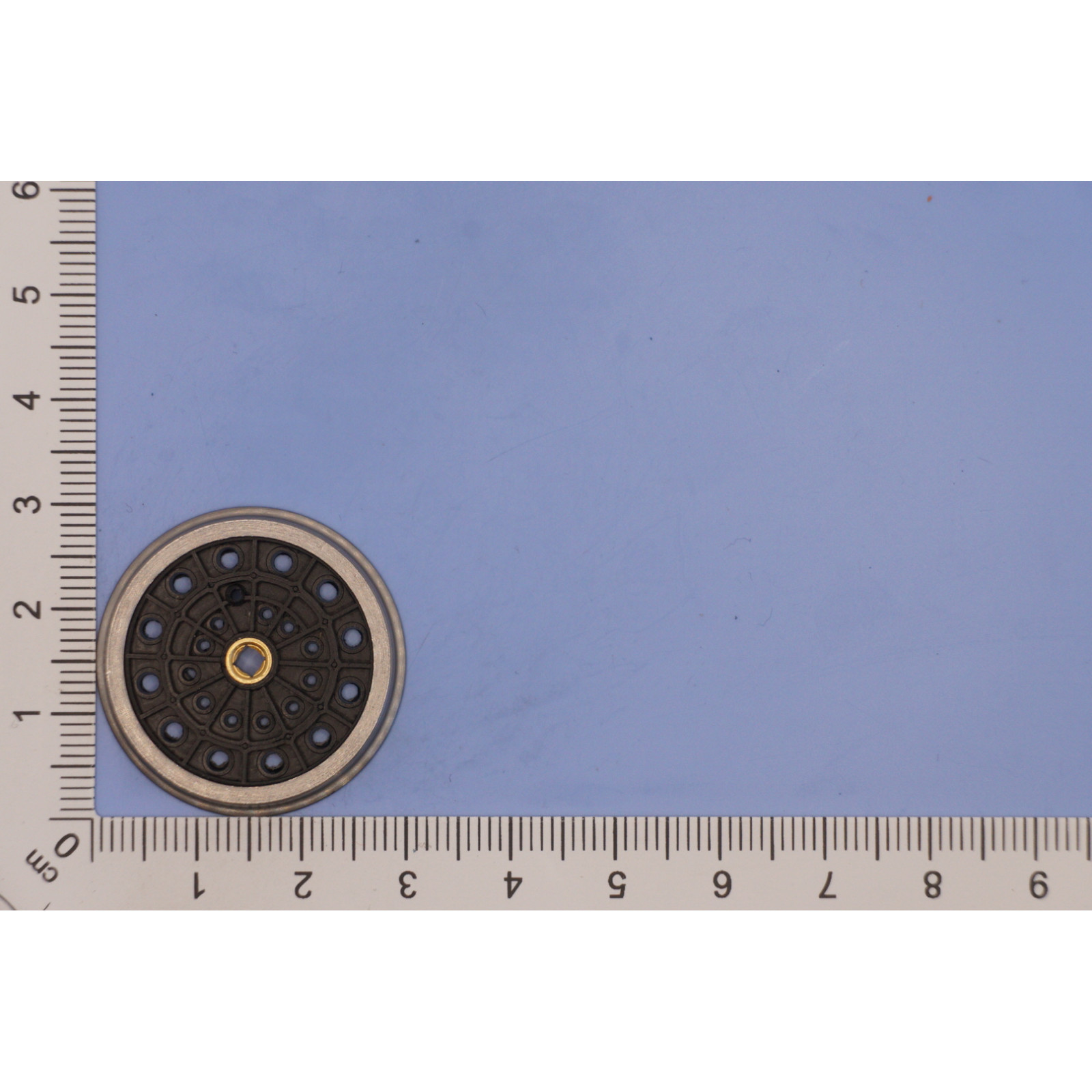 4'-0" 'Plug' Disc Driving Wheel (S&D Locomotion) 1/8th axle